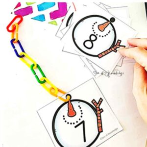 Snowman Counting Printable PDF: Plastic Link Chain Activity