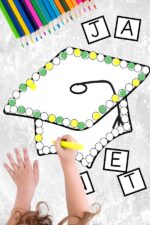 10+ Simple Kids Graduation Craft Ideas to End the Year with a Bang
